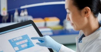 10 reasons to choose a pipetting robot for routine lab work - Eppendorf America Latina