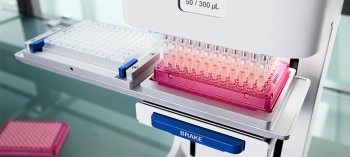 推进实验室数智化发展，Eppendorf 新品 epMotion 96 Flex 智能移液系统问世 - Eppendorf China