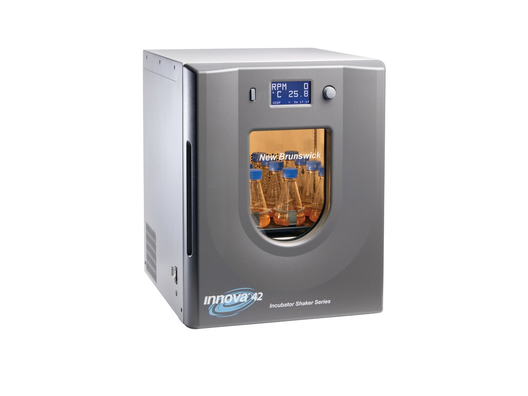 New Brunswick Innova® 42/42R - Stackable Incubator Shaker