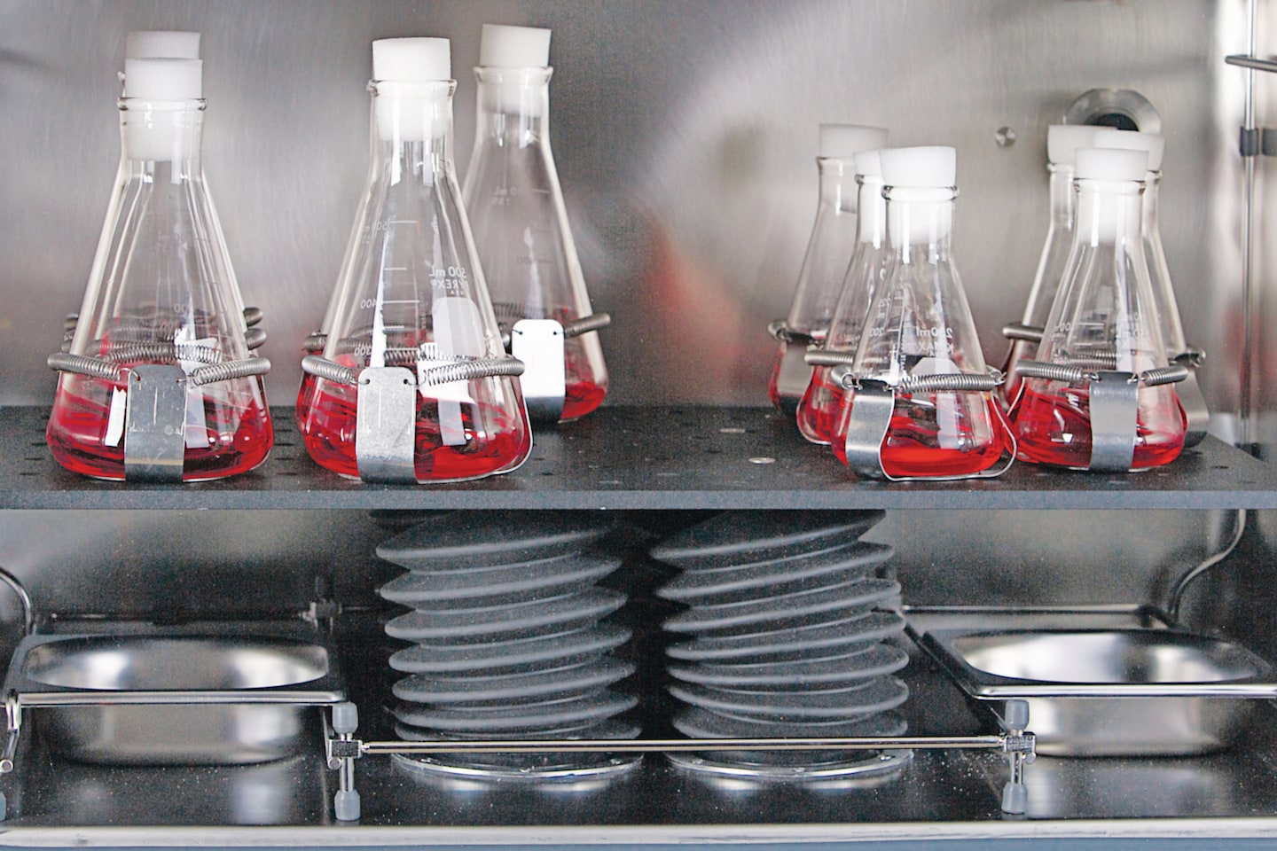 New Brunswick S41i - CO 2 Incubator Shaker