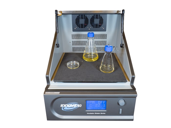 New Brunswick Innova® 40/40R - Benchtop Orbital Shaker