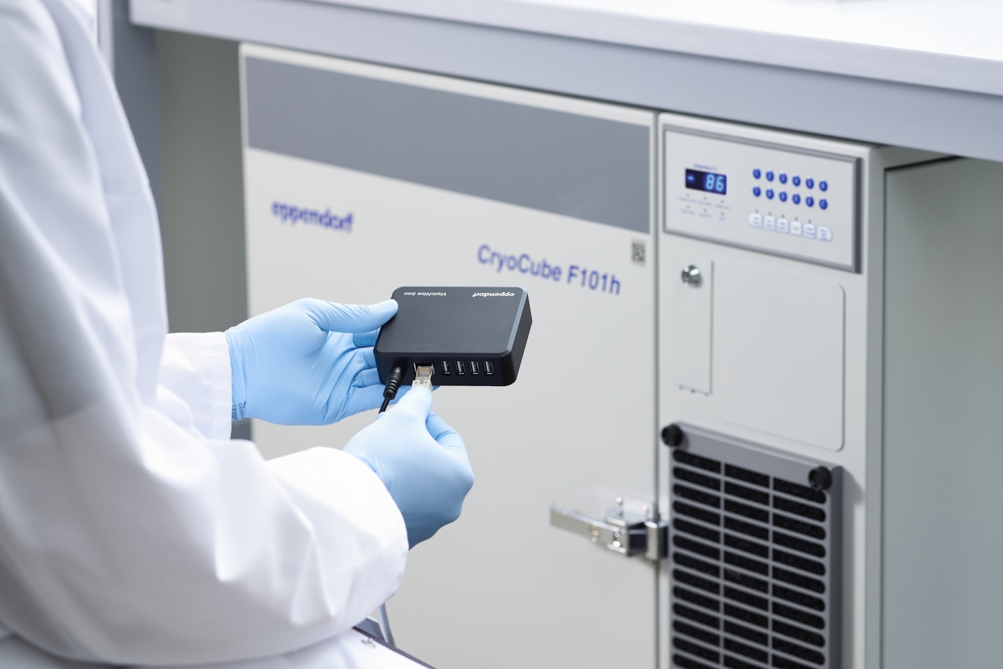 CryoCube® F101h - ULT Freezer