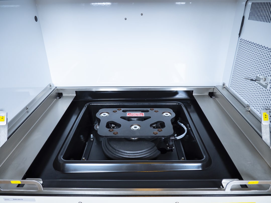 New Brunswick Innova® 44/44R - 可叠放生物摇床