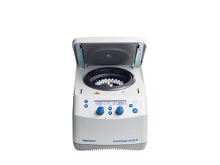 Centrifuge 5425/5425 R | The 24-place Lab Standard