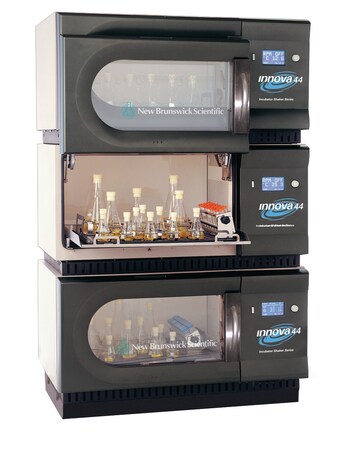 New Brunswick Innova® 44/44R - 可叠放生物摇床